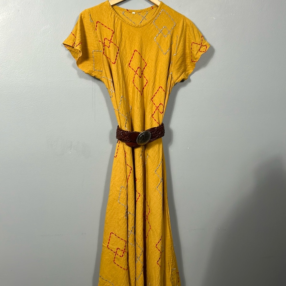 1970s Style Mustard Yellow Relaxed Fit Skater Round S… - Gem
